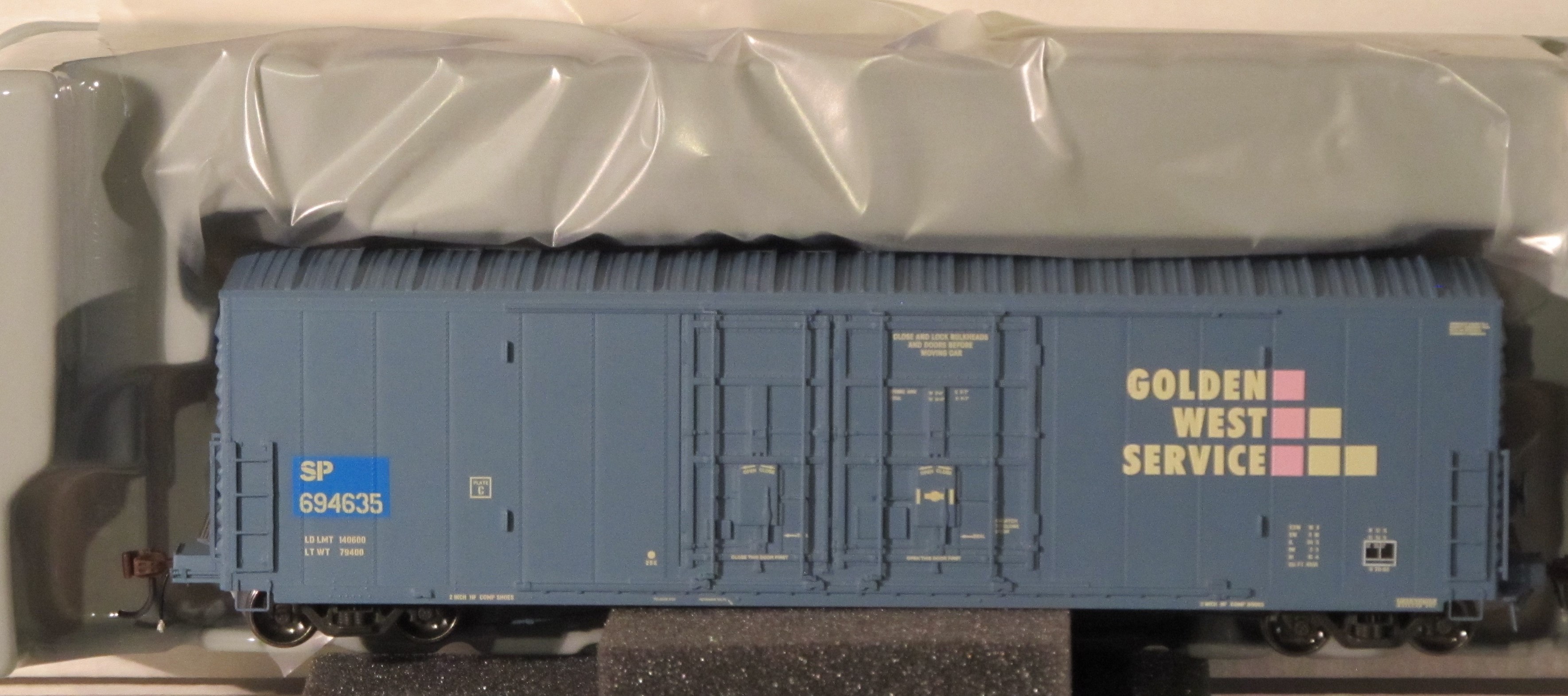 Athearn Genesis HO 63902 SP ex Golden West Service 50′ Box Car | Jason ...