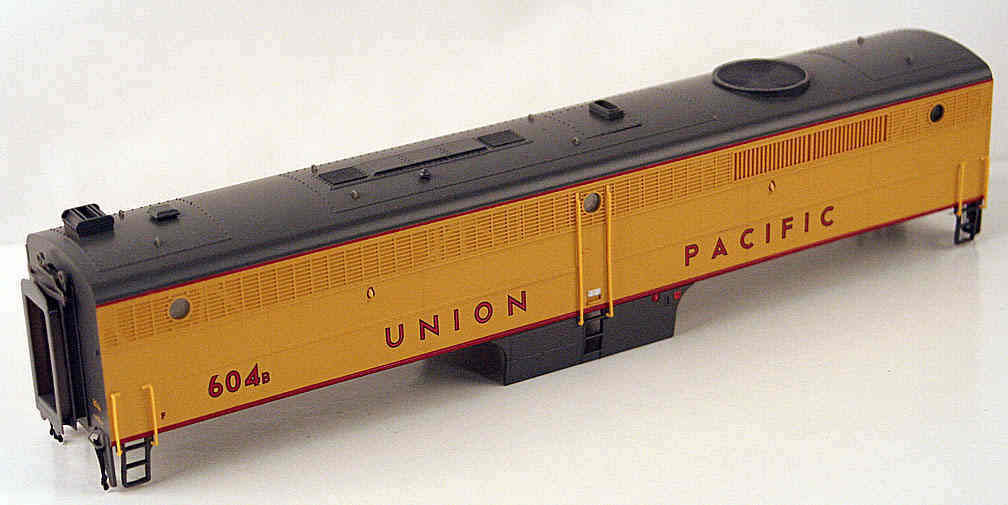 Proto 2000 HO Scale Union Pacific PB Locomotive Shell NEW 600B | Jason ...